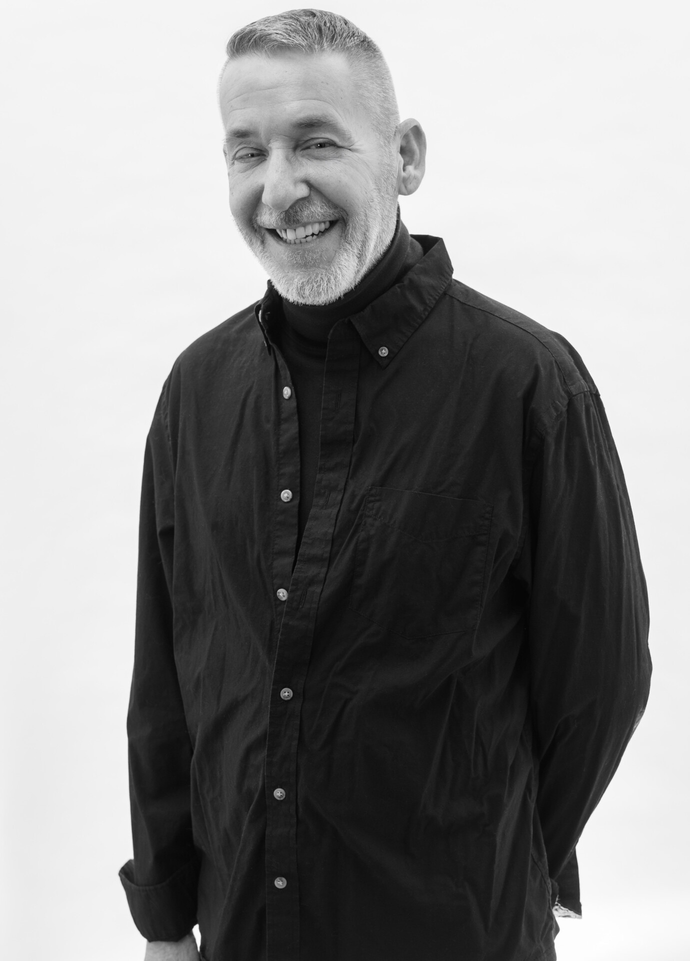 MARTY KING - Louis Christian Robert John Salon